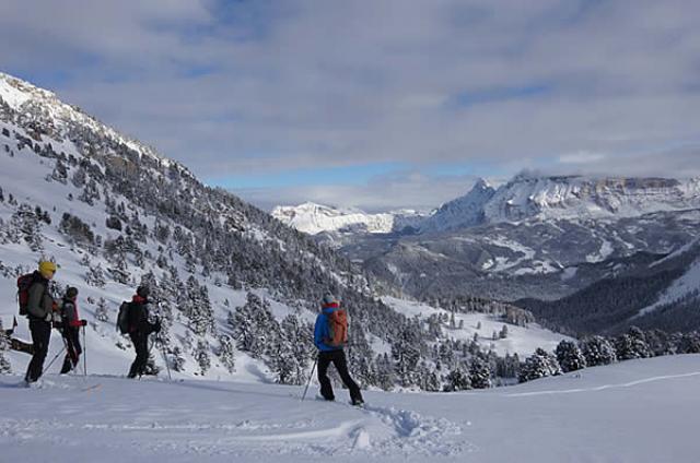 Winter holiday activities in La Val - Alta Badia Dolomiti